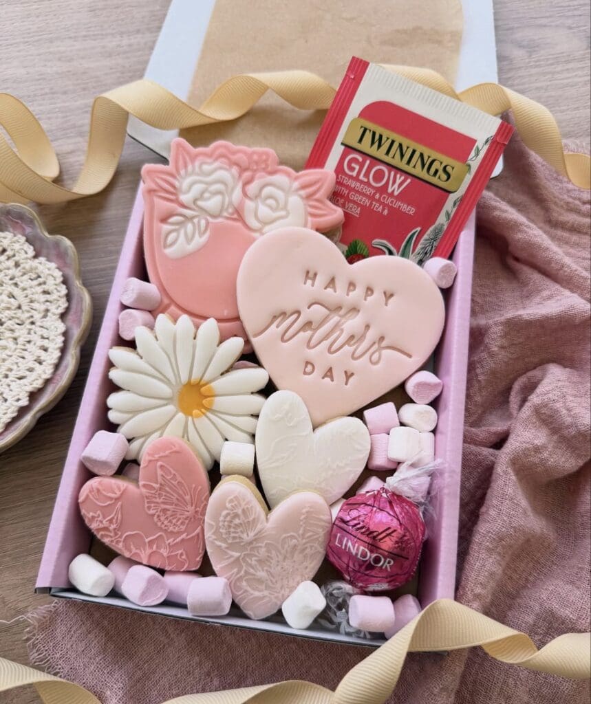 29 Mouth-Watering Mother's Day Treat Box Ideas She'll Enjoy