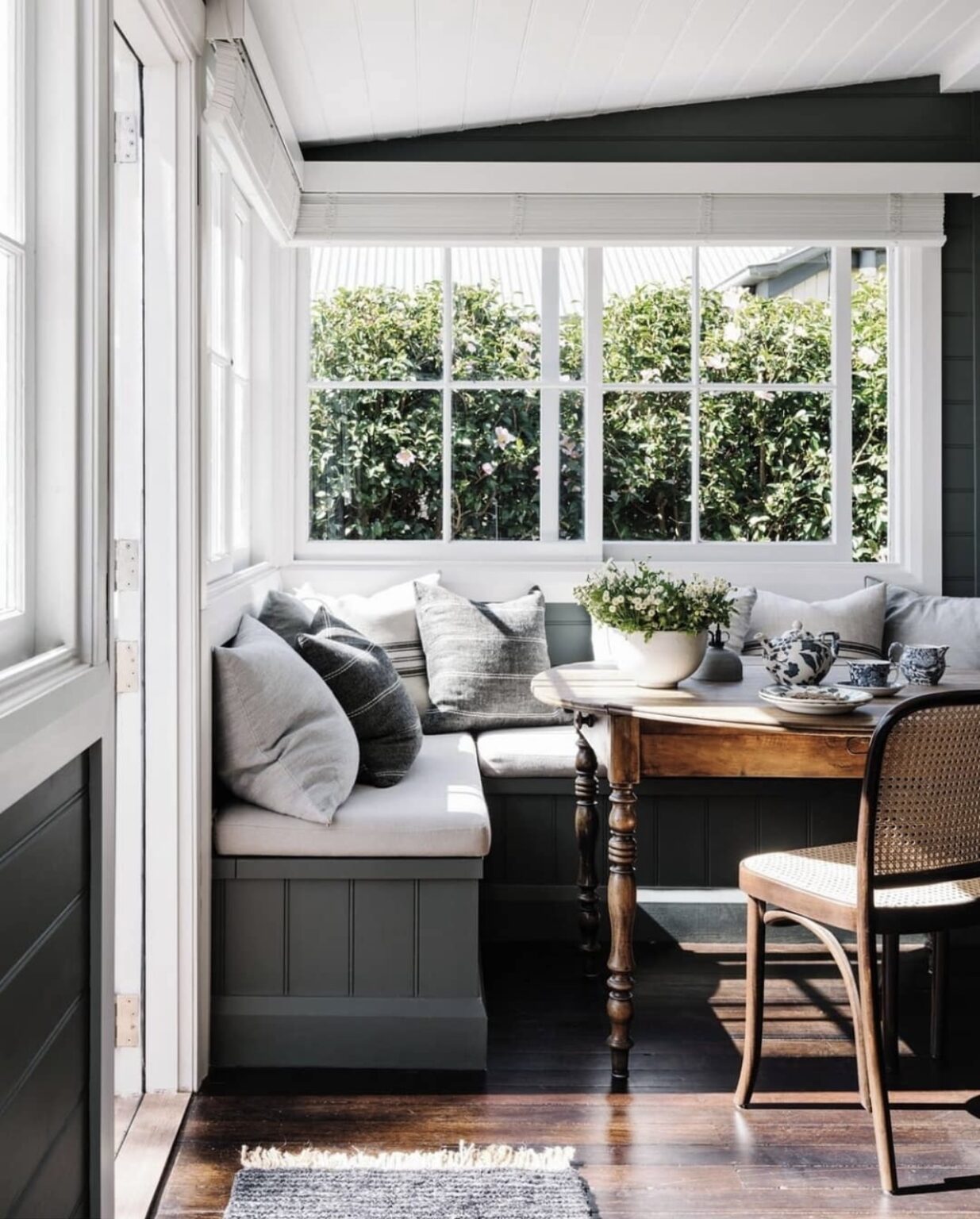 20 Stunning Breakfast Nook Ideas for Every Style