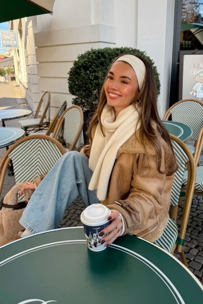30 Cozy Winter Outfit Ideas to Stay Warm & Stylish