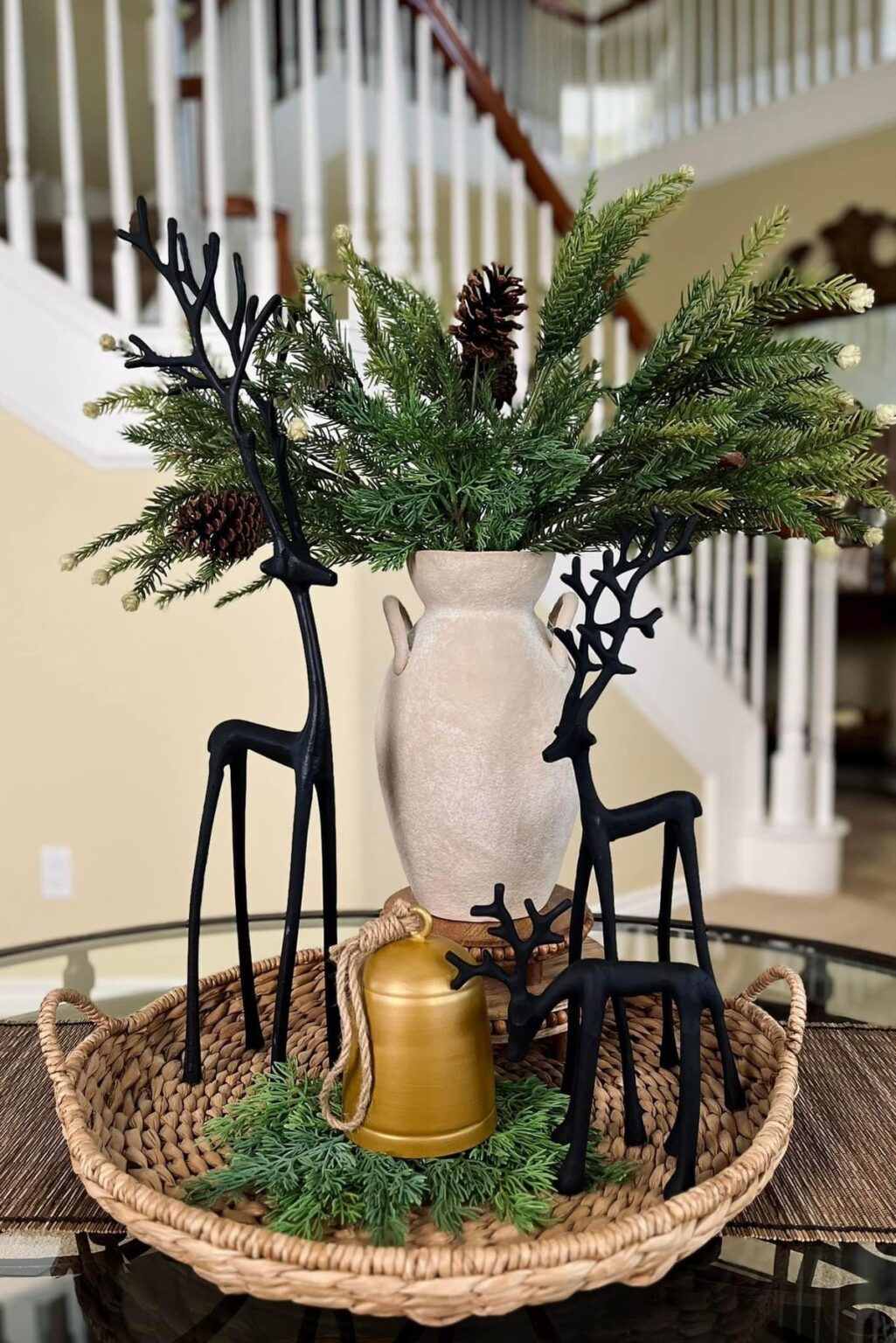 24 Best Christmas Tray Decor Ideas You'll Love