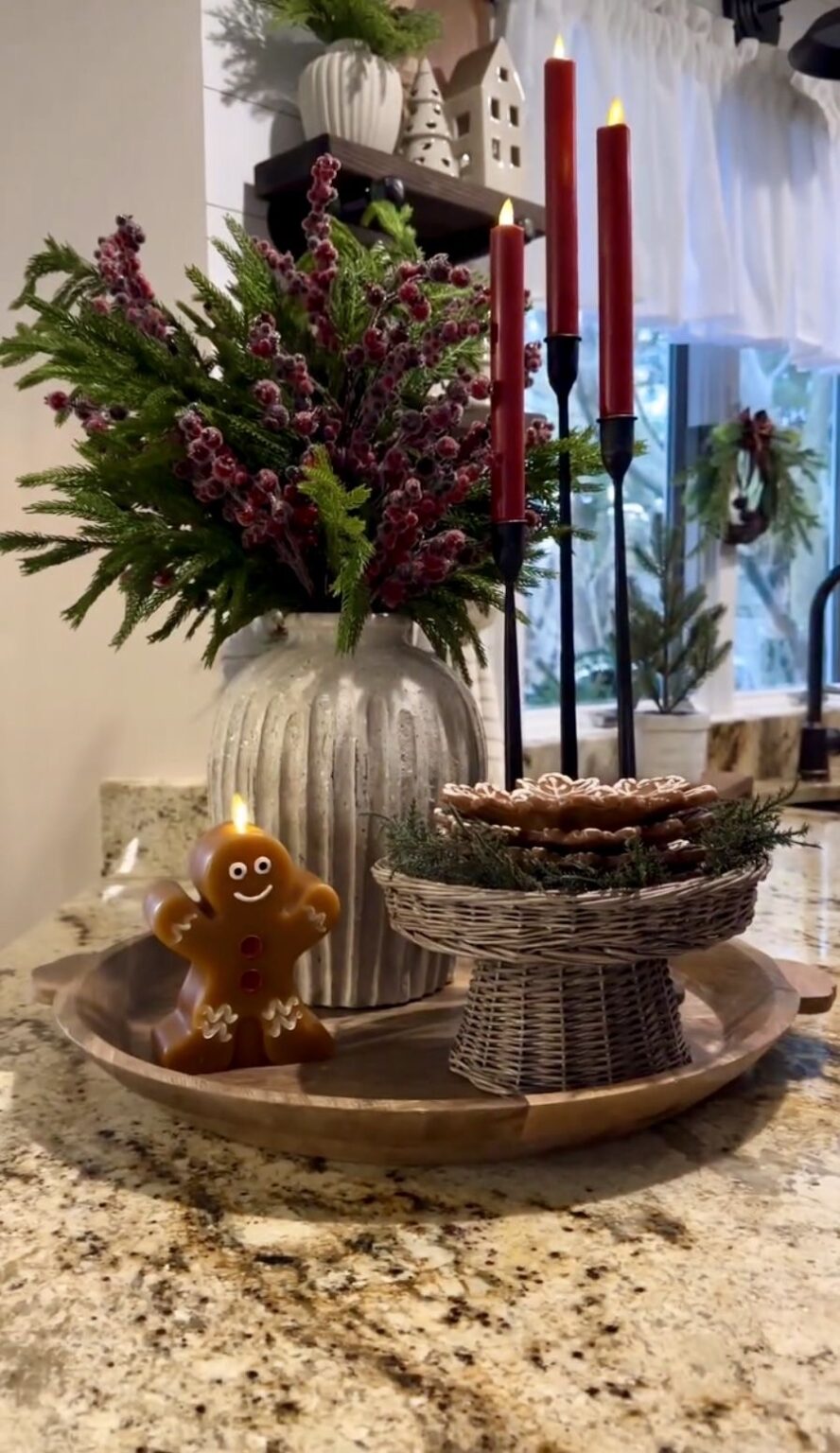 24 Best Christmas Tray Decor Ideas You'll Love