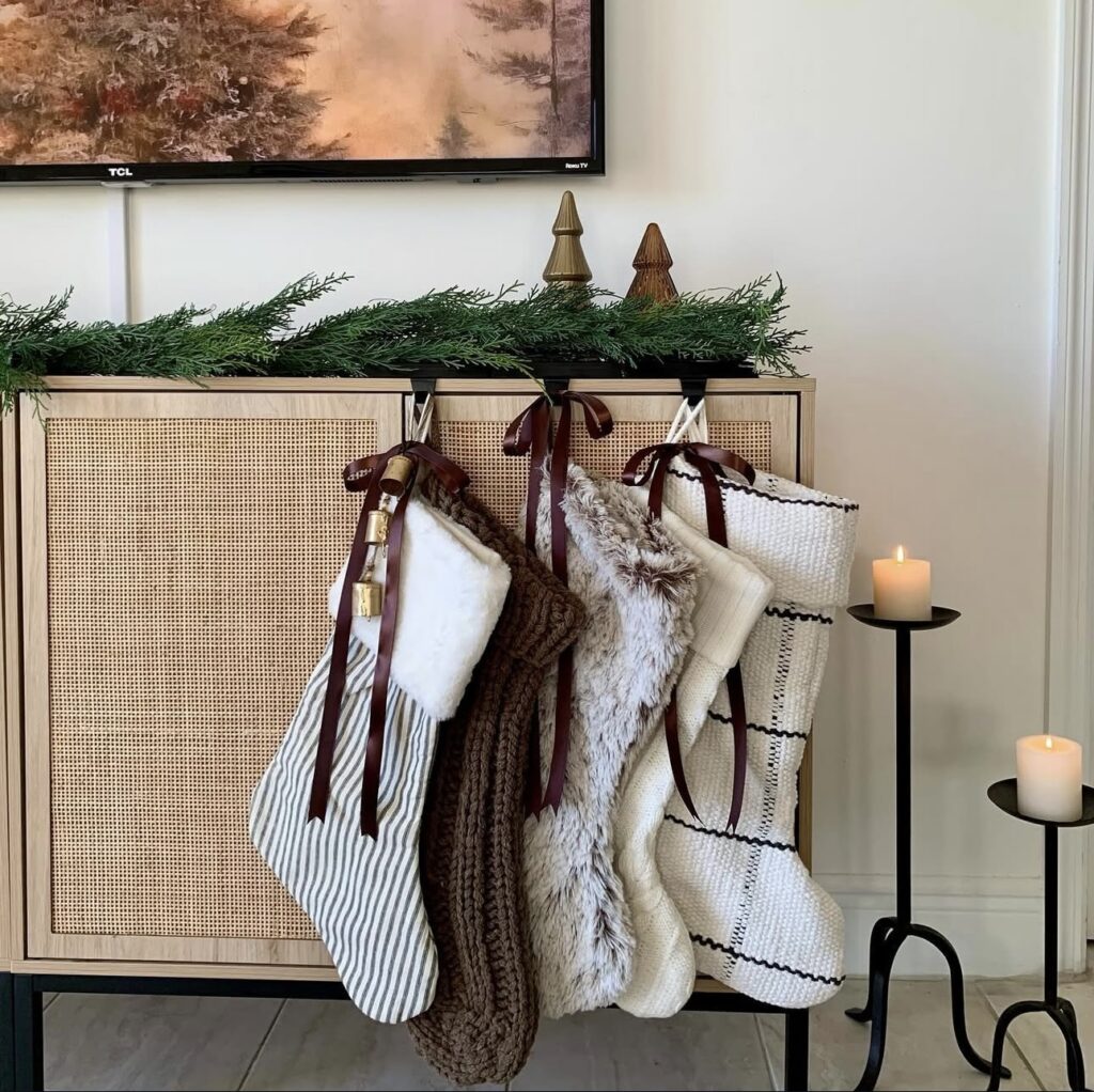 20 Cozy Christmas TV Stand Decor Ideas You'll Love